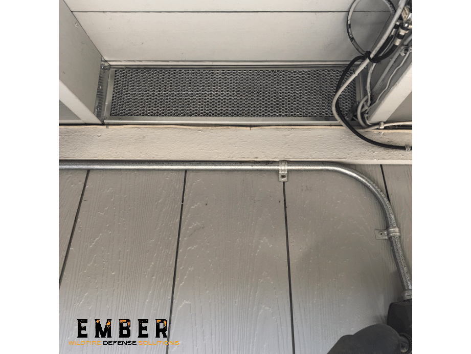 Under Eave Vents & Soffit Eave Vents With Mesh Screen